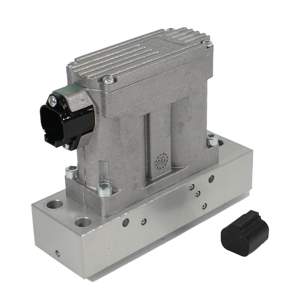 Standard Pilot Head Valve Assembly - #47643919 - Titan Machinery